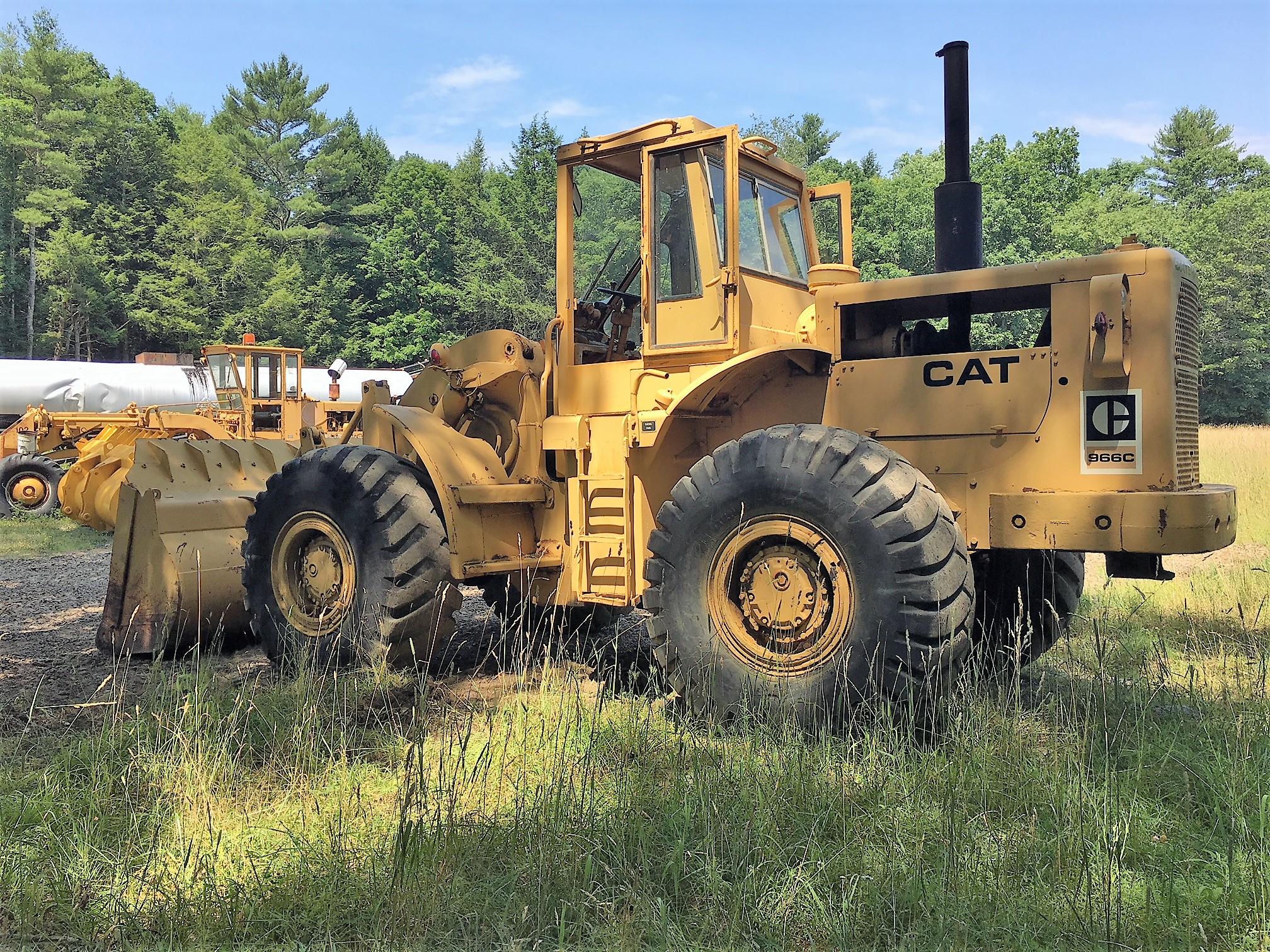 Wheel Loader Caterpillar 966 C $20'000 SOLD! - United Exchange USA