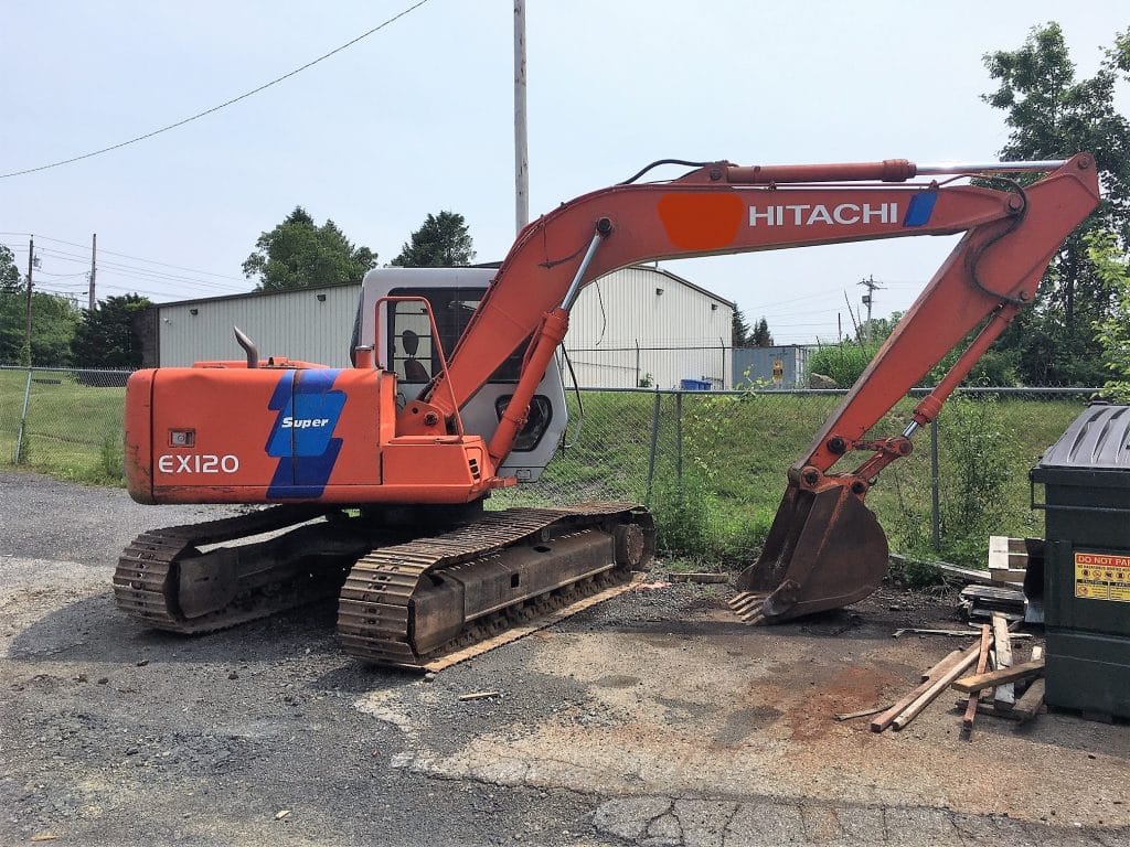 Hitachi EX 120-2 Excavator $18'500 - United Exchange USA