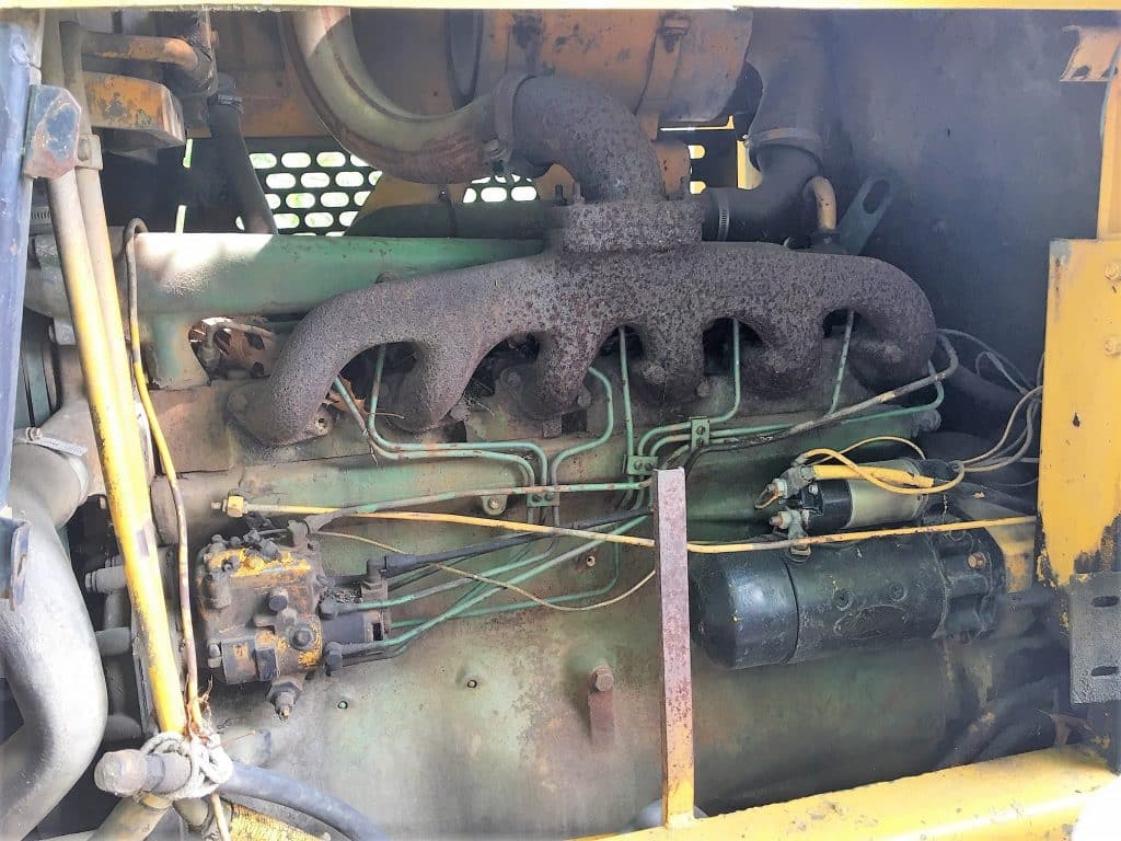 JD 544 loader for parts or repair - United Exchange USA