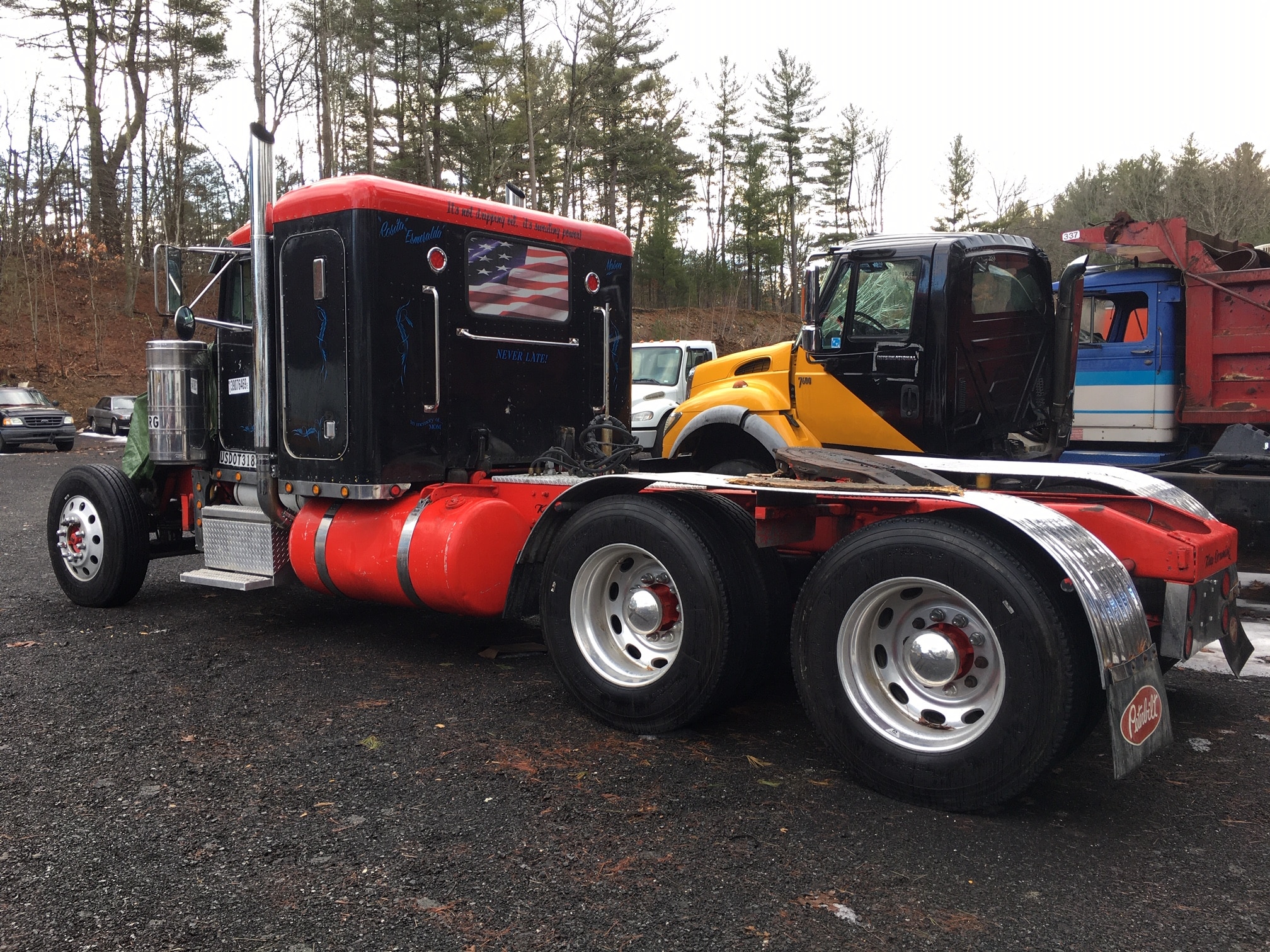 Peterbuilt Semi Tractor $13'000 SOLD! - United Exchange USA