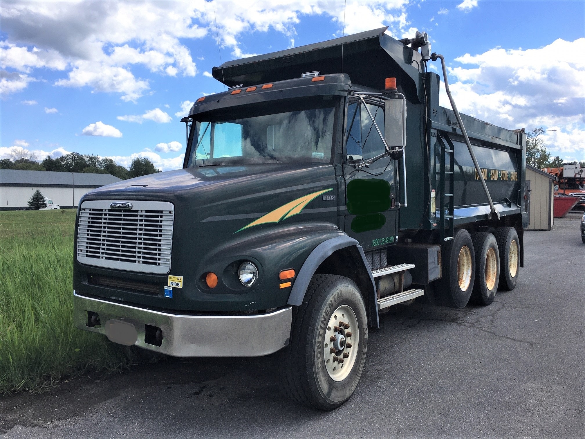 Freightliner Tri-Axle Dump Truck $28'000 SOLD! - United Exchange USA